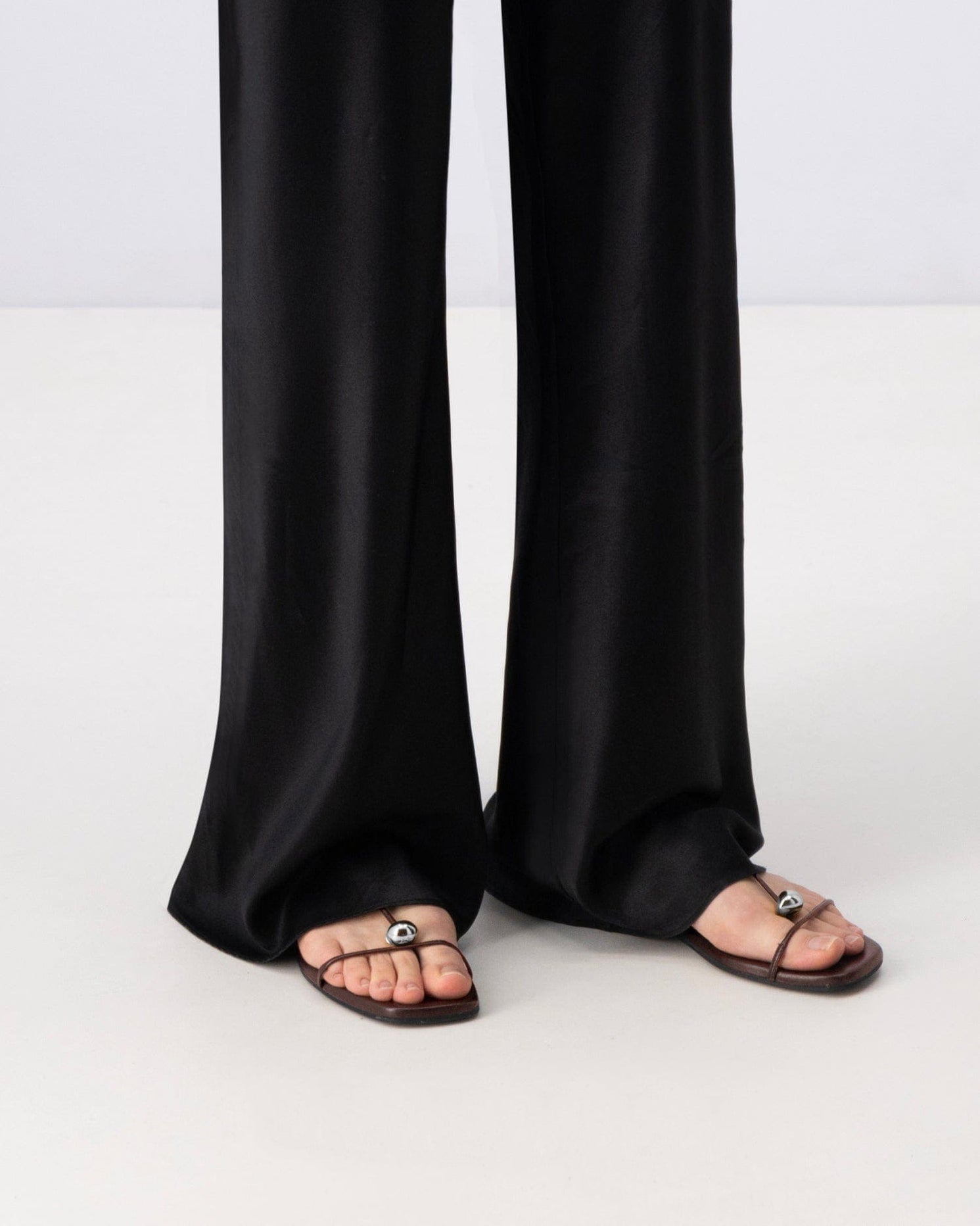 The Evening Sandal - Chocolate– ESSĒN